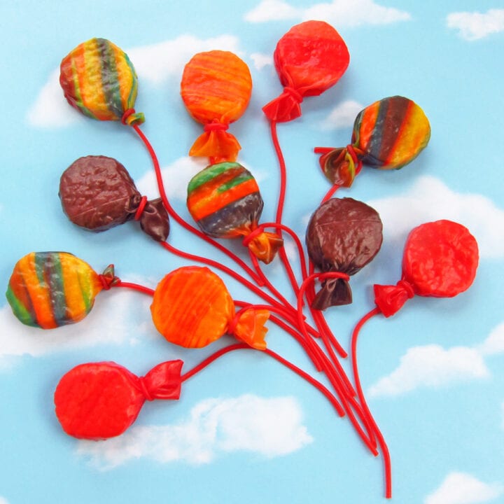 Rice Krispie Treat Balloons | Birthday Party | Hungry Happenings