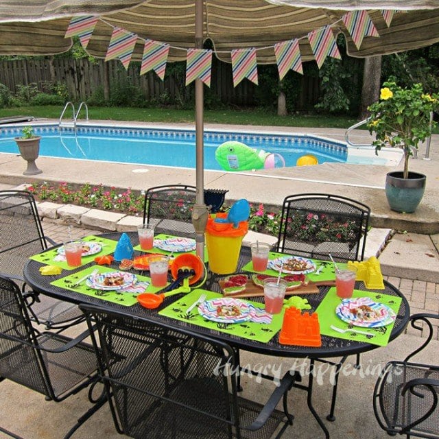 Perfect Pool Party Pizzas | Hungry Happenings