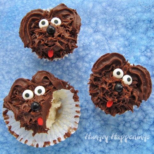 Dog and Cat Cupcakes | Hungry Happenings