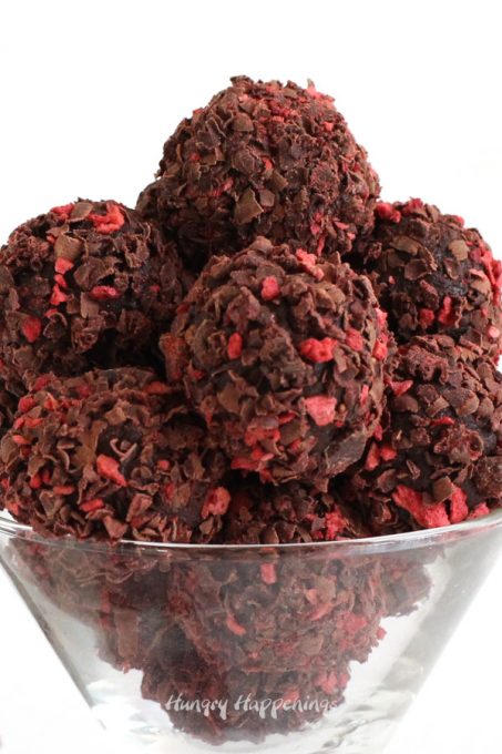 Chocolate Raspberry Truffles | Hungry Happenings